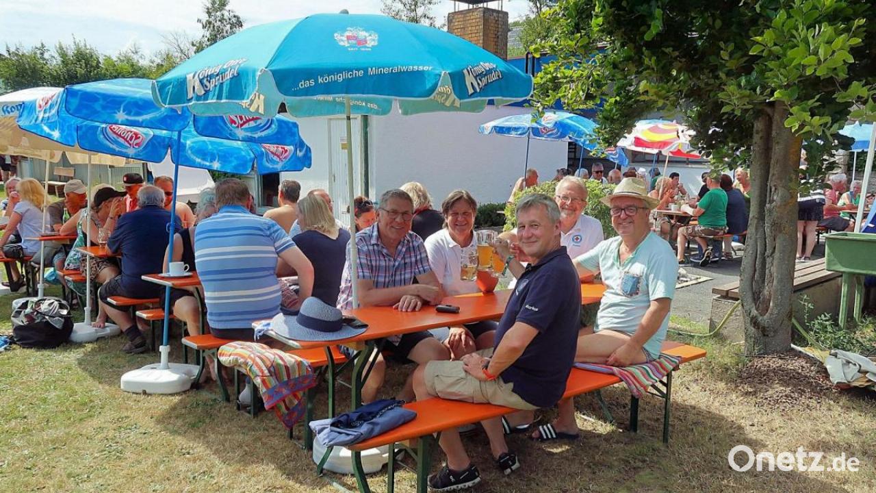 Friedenfelser Freibad feiert bei herrlichem Sommerwetter 55. Geburtstag ...