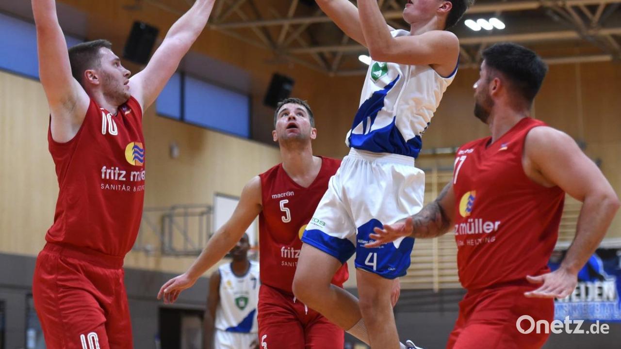 Weidener Basketballer empfangen den Spitzenreiter | Onetz