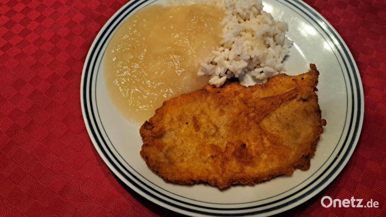 Schweineschnitzel mit Reis und selbst gemachtem Apfelmus | Onetz