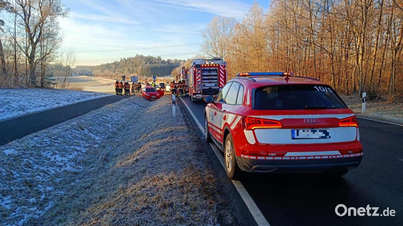 Zwei Leichtverletzte nach Unfall bei Mitterteich | Onetz