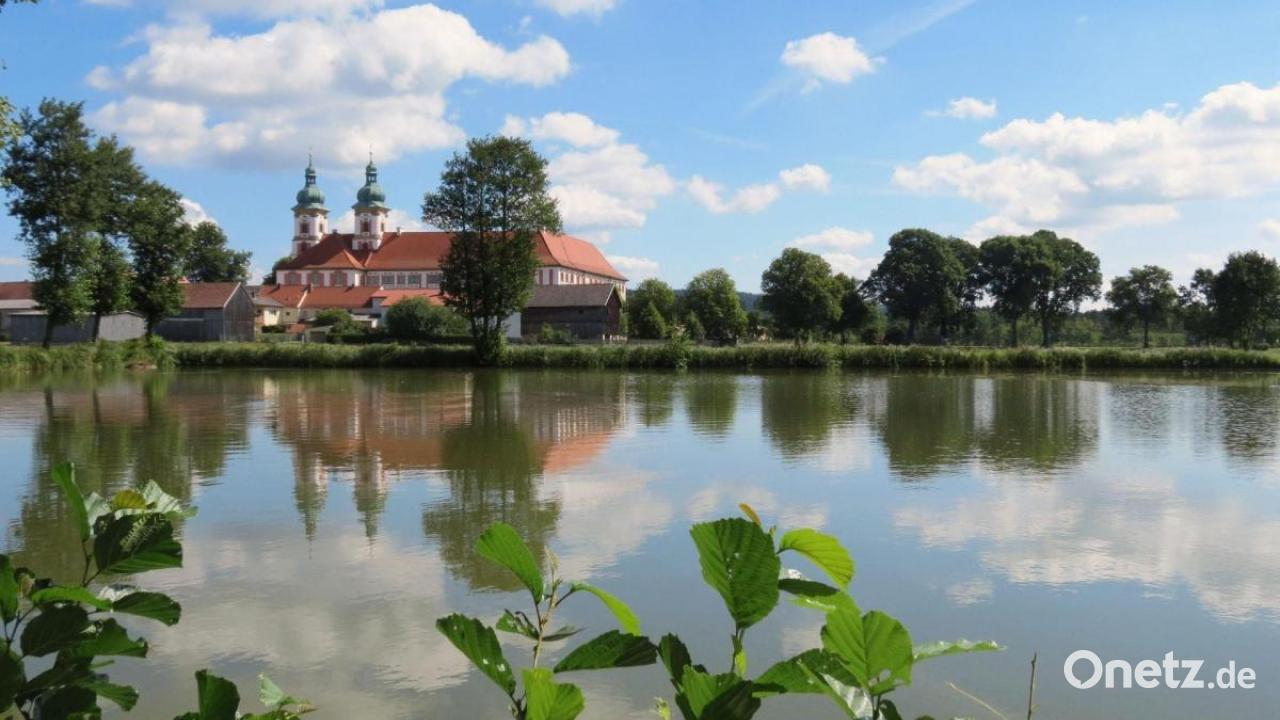 Förderverein Kloster Speinshart: Georg Gierisch neuer Ehrenvorsitzender ...
