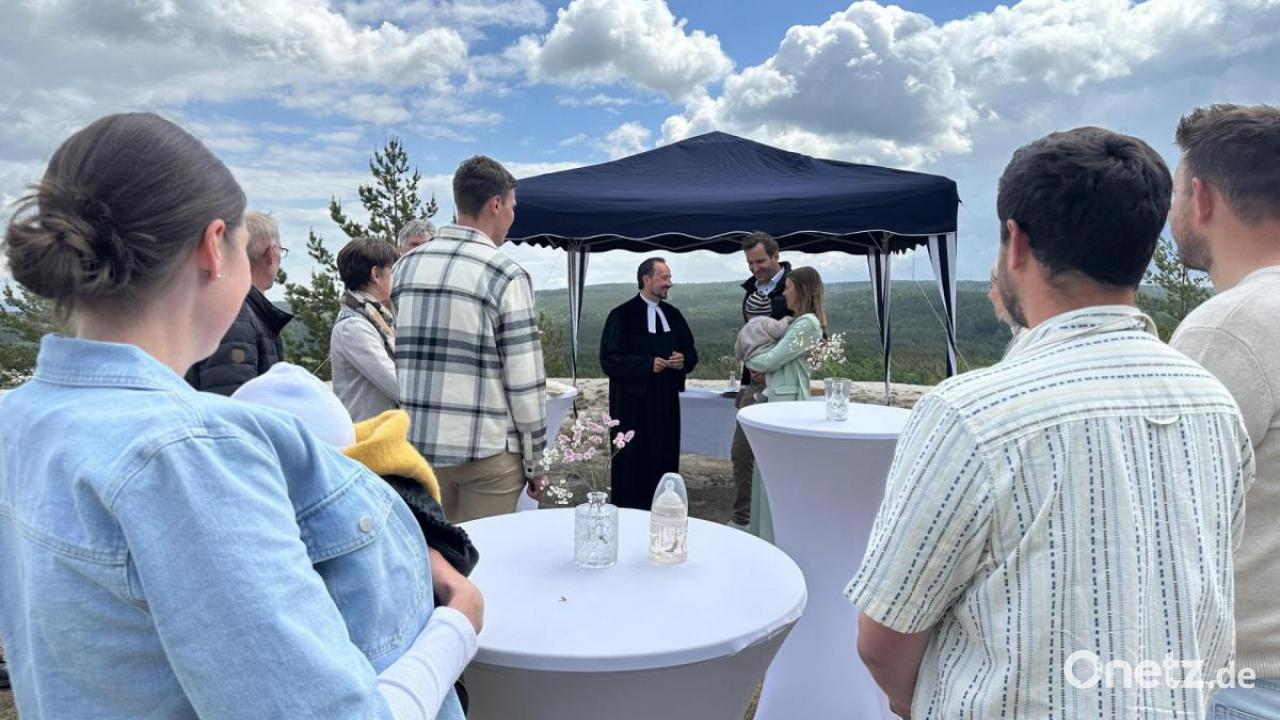 Die erste Taufe auf dem Gipfel des Monte Kaolino | Onetz