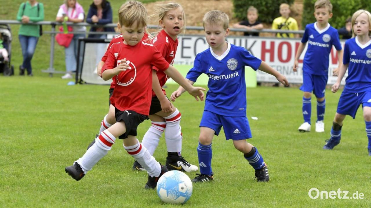 Jugend-Fußballturnier "Riedner Sommerspektakel" mit über 100 ...