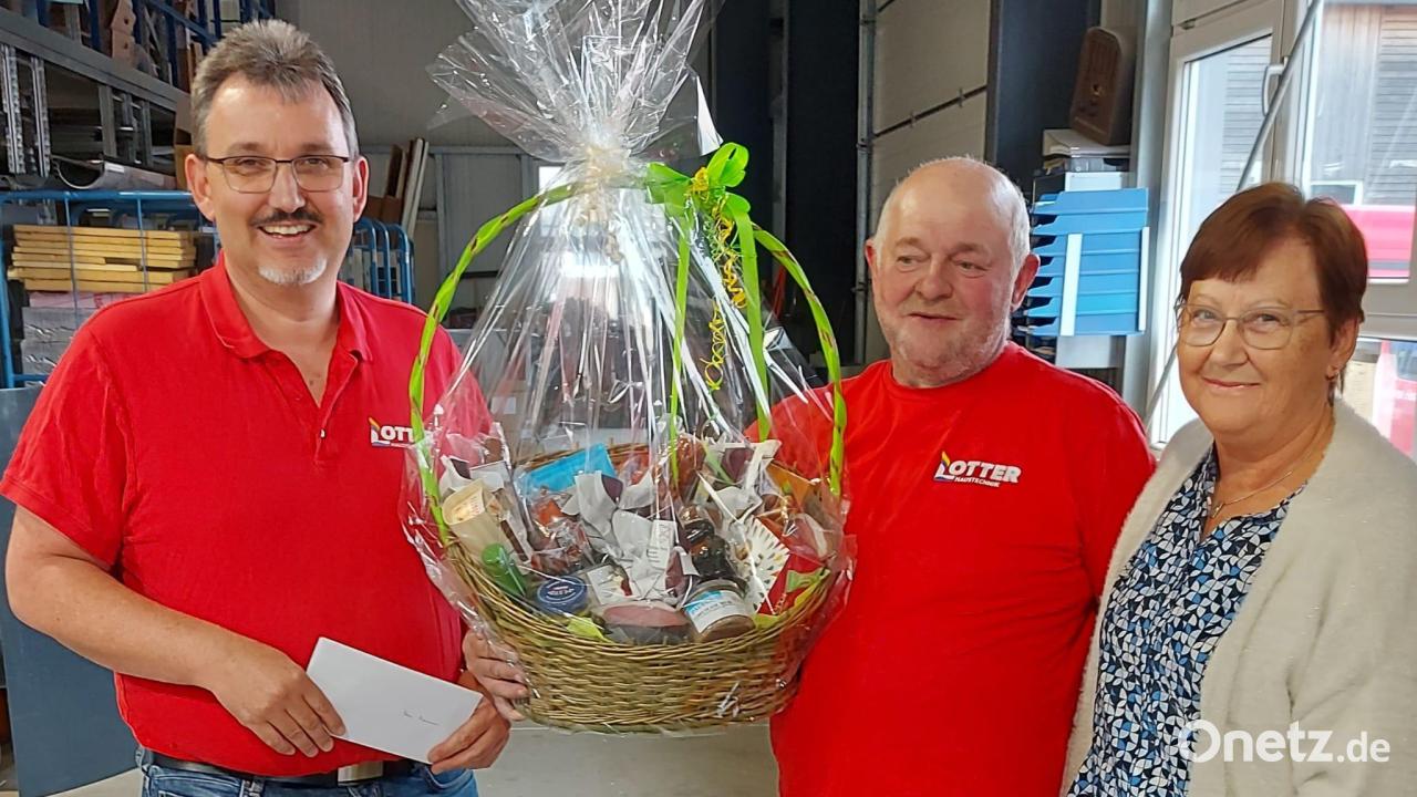 Hans Hausmann feiert 40 Jahre bei Haustechnik Lotter | Onetz