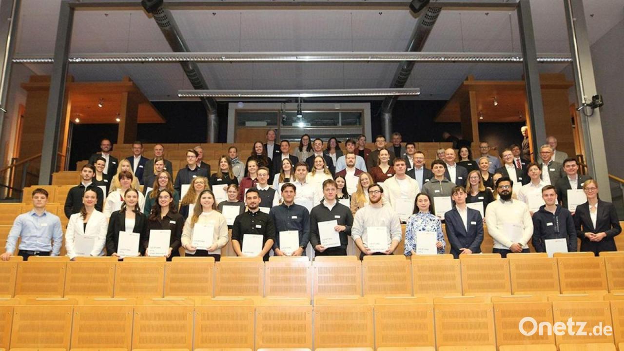 OTH Amberg-Weiden vergibt 52 Deutschlandstipendien | Onetz