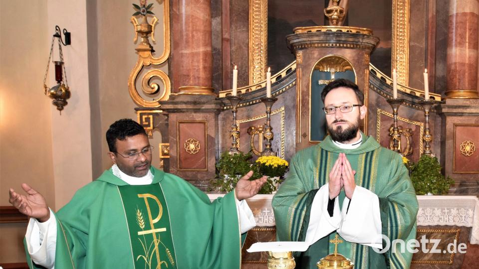 Begrüßung von Pater Praveen als neuer Pfarrvikar im Pfarrverband Illschwang-Kastl-Ursensollen ...