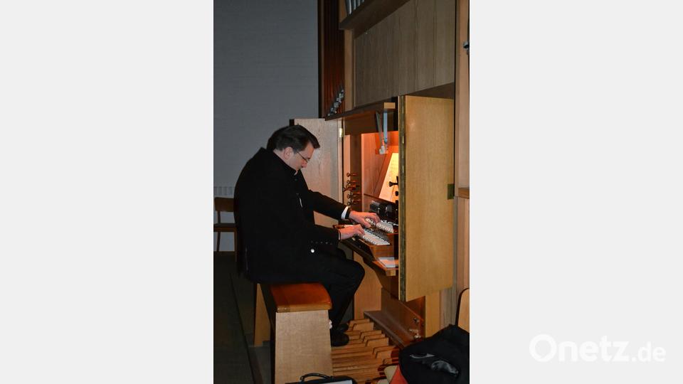 ChorDiSono singt sich in Neuhaus in die Herzen und für die Tafel | Onetz