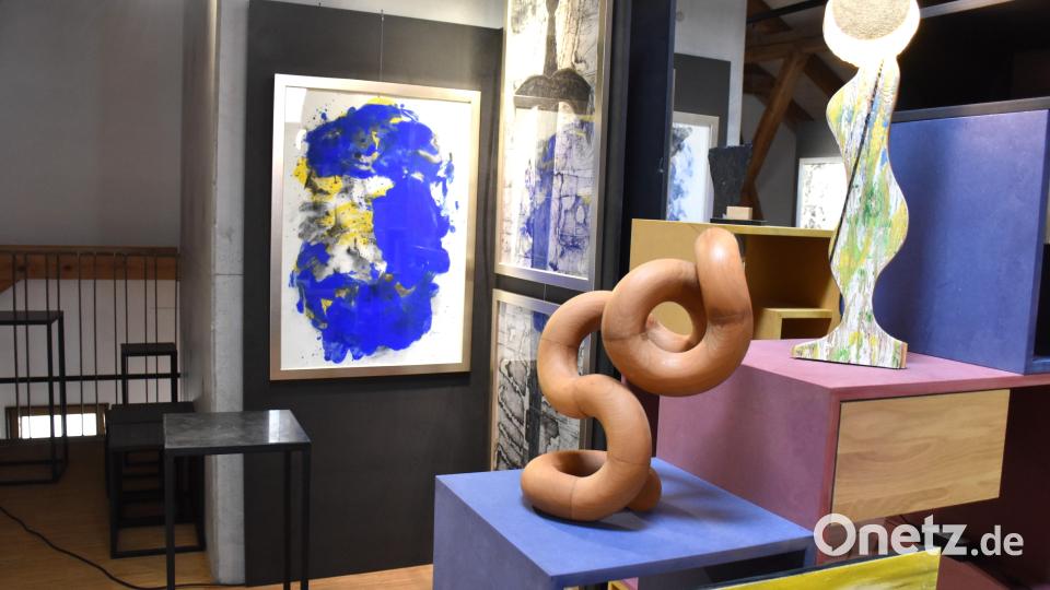 Kraftvolle Kunst auf allen drei Ebenen im Kunsthaus Waldsassen | Onetz