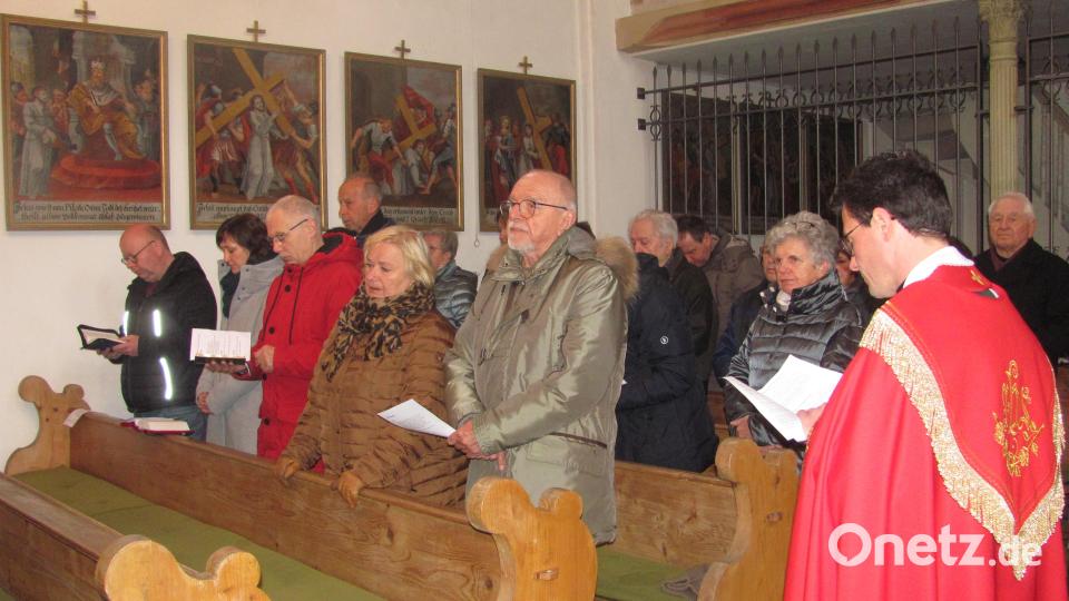 Gemälde der Moritzkirche erstrahlen in neuem Glanz | Onetz