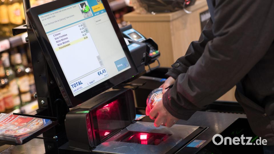 Wenn der Kunde zum Kassierer wird: Wo Selbstbedienungskassen auf dem ...