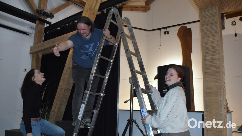 Regie-Debüt mit "Wunderübung" im Kunsthaus Waldsassen | Onetz