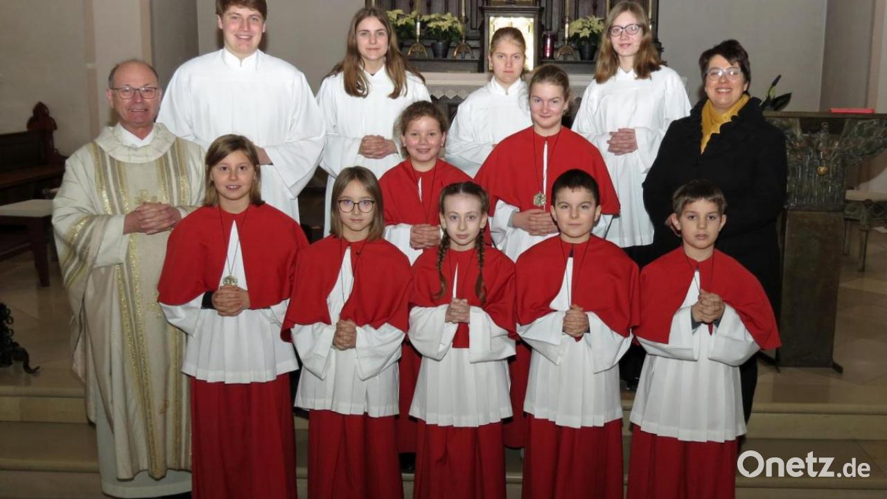 Neue "Minis" in der Rothenstädter Kirchengemeinschaft | Onetz