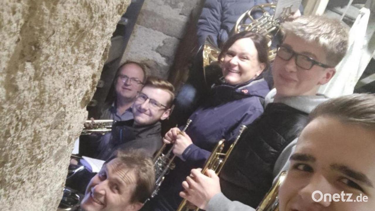 Flosser Posaunenchor wagt sich hoch hinauf | Onetz