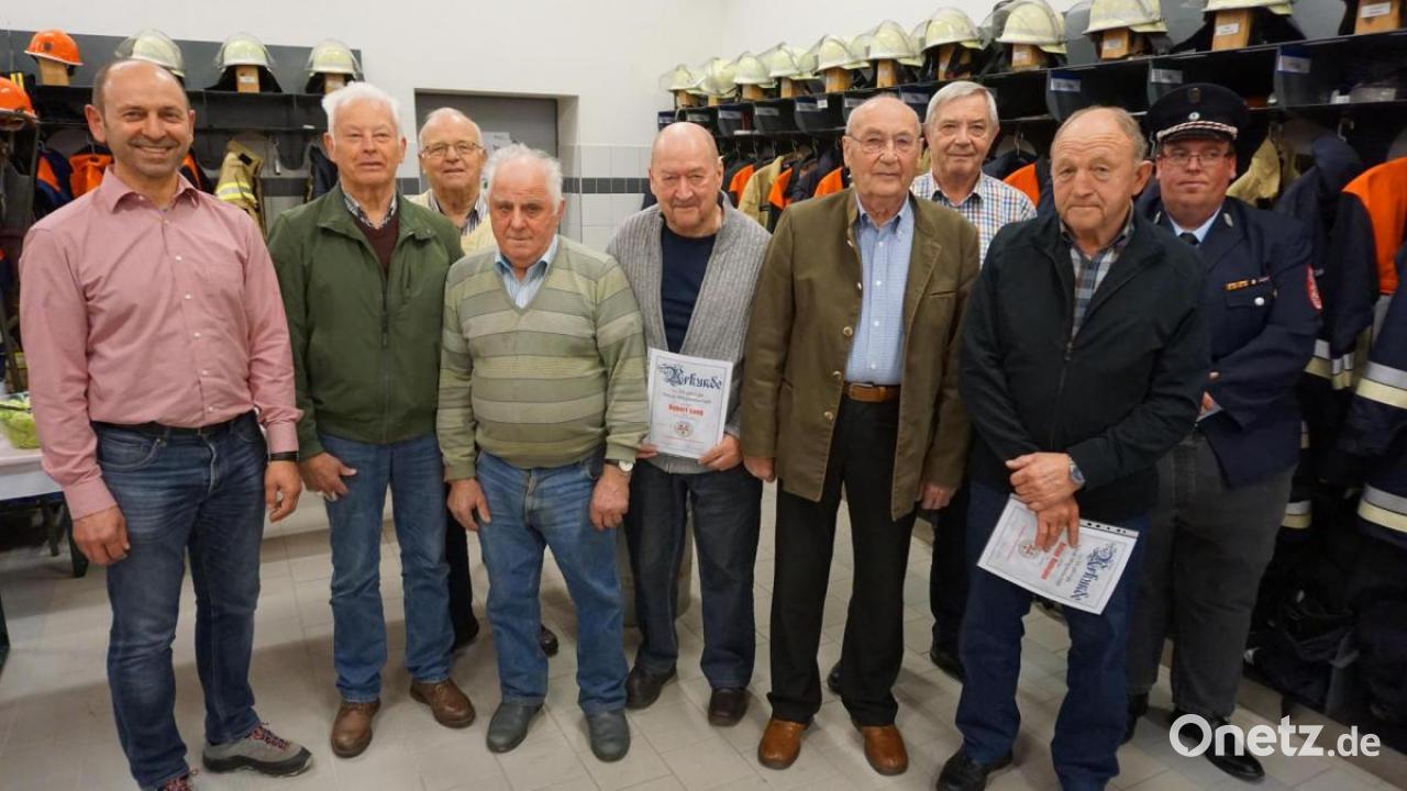 Feuerwehr Ensdorf dankt ihren Unterstützern | Onetz