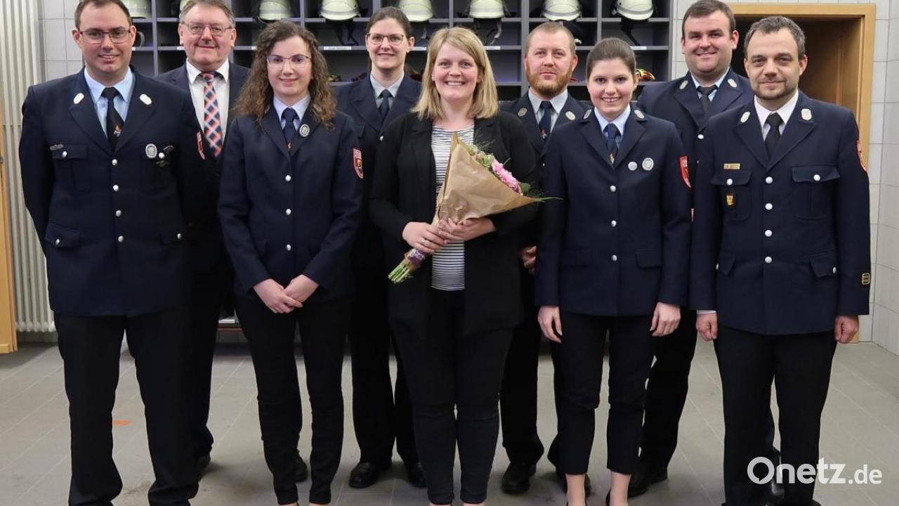 Feuerwehr Ebersbach bestätigt Kommandant Wolfgang Rösch auf seinem Posten | Onetz