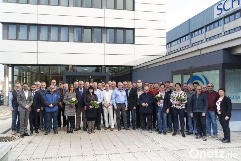 "Schott eine Erfolgsgeschichte für die Region" | Onetz