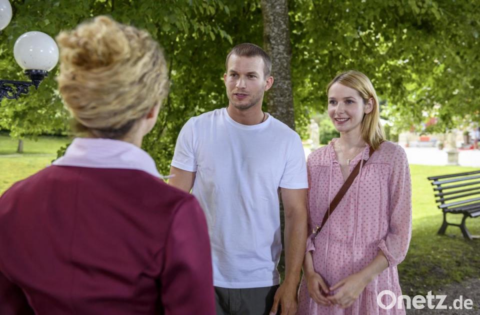 Julia Gruber aus Teunz sorgt für frischen Wind bei "Sturm der Liebe ...